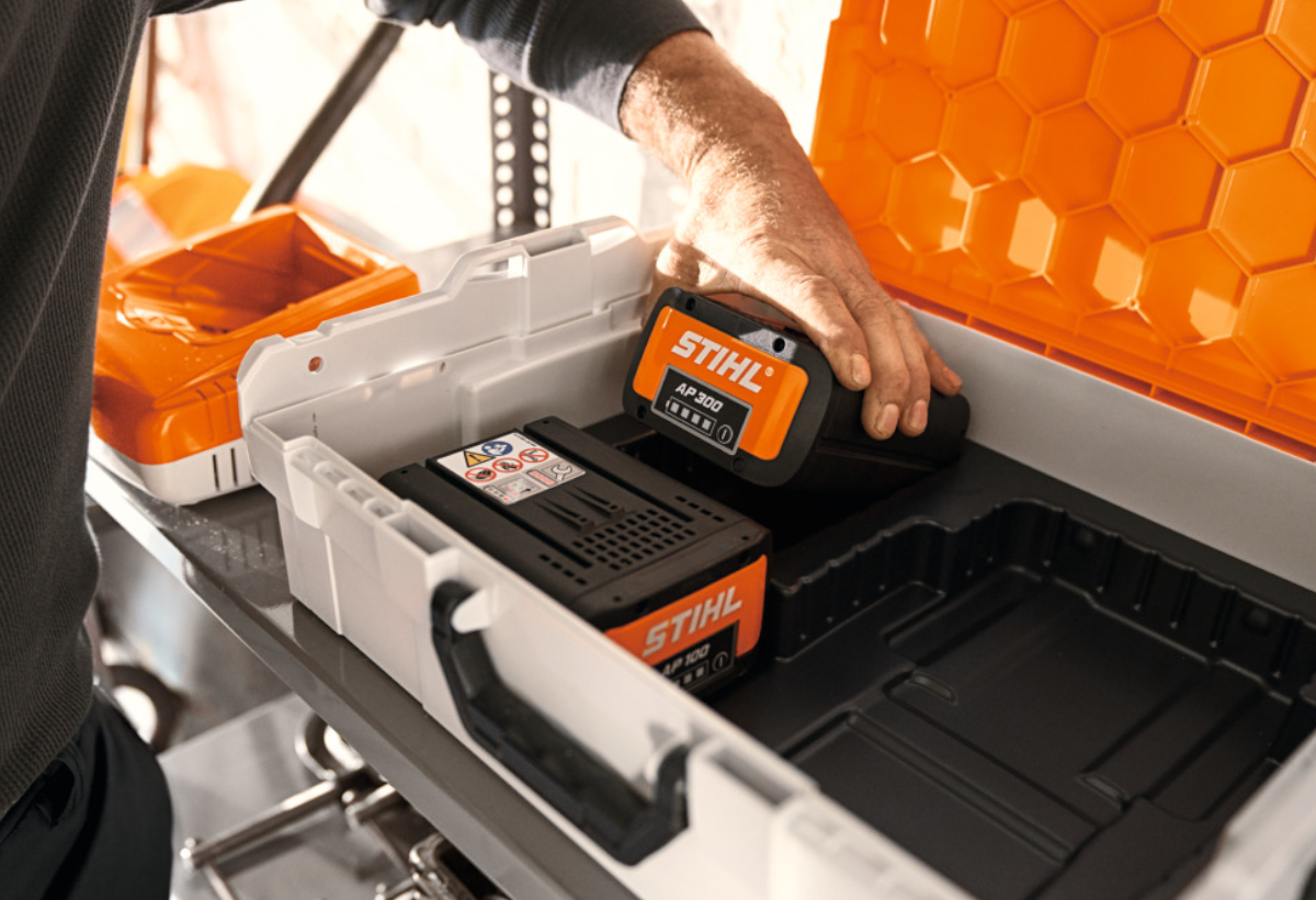 Stihl Κουτί Μεταφοράς Μπαταριών AP και Φορτιστή AL300/AL500 S | Praktiker