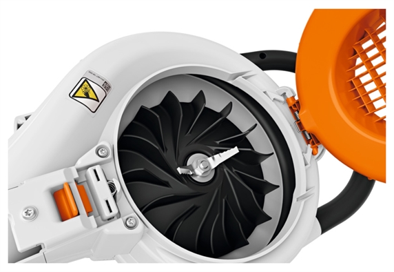 Stihl SHA 56 Επαναφορτιζόμενος Απορροφητήρας | Praktiker