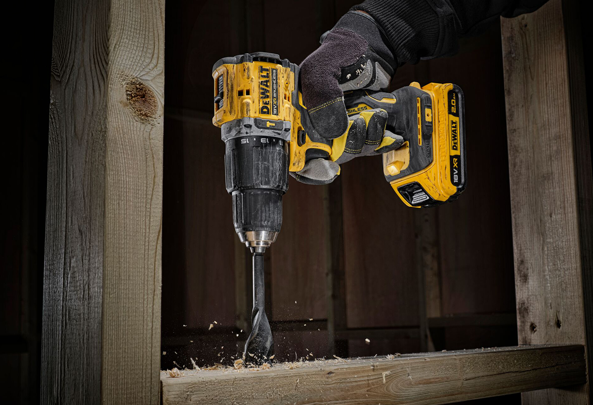 Dewalt XR Brushless Κρουστικό Δραπανοκατσάβιδο 18V 2x2Ah | Praktiker